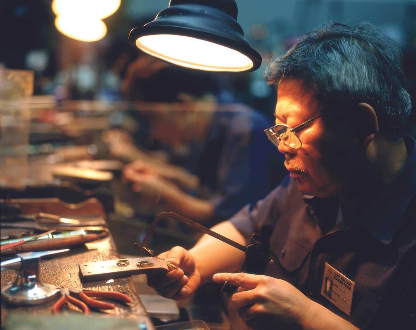 Gems Jewelry Factory Pattaya, Pusat Perbelanjaan Perhiasan di Thailand ...